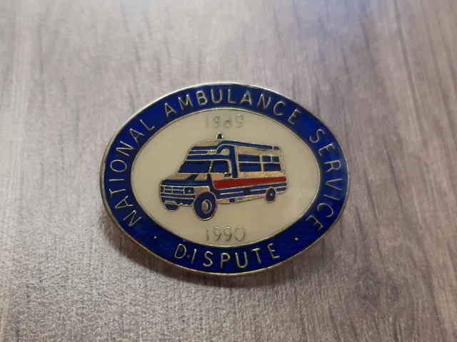 NATIONAL AMBULANCE SERVICE Dispute Badge 1989 - 1990 £7.99 - PicClick UK