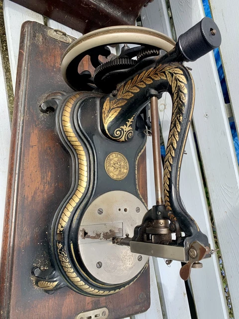 RARE ANTIQUE JONES Serpentine, Swan Neck Sewing Machine c1870 Inc Case ...
