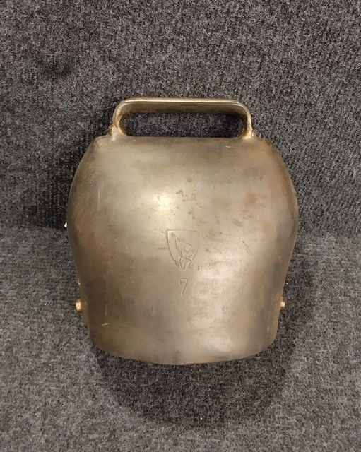 ANCIENNE GROSSE CLOCHE Firmann n°7 , vache / alpes / suisse / sonnaille EUR 95,00 - PicClick FR
