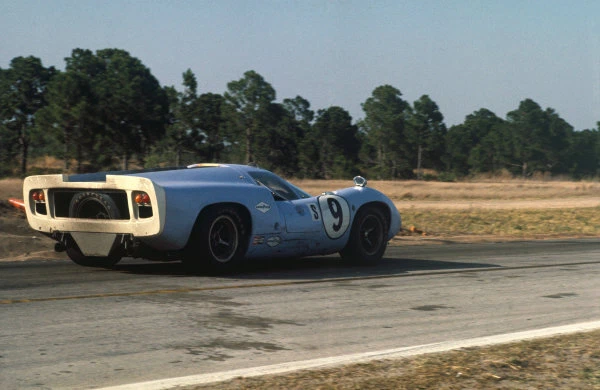 SCOOTER PATRICK DAVE Jordan Lola T70 Mk Sports Car 1968 Racing Old ...