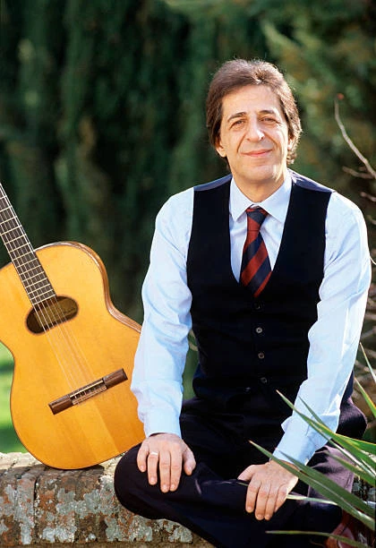 ITALIAN SINGER SONGWRITER & actor Giorgio Gaber posing smiling- 1982 ...