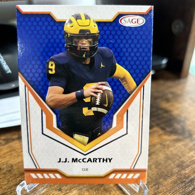 2024 SAGE HIGH Series blu #135 J.J. McCarthy Michigan Wolverines EUR 2 ...