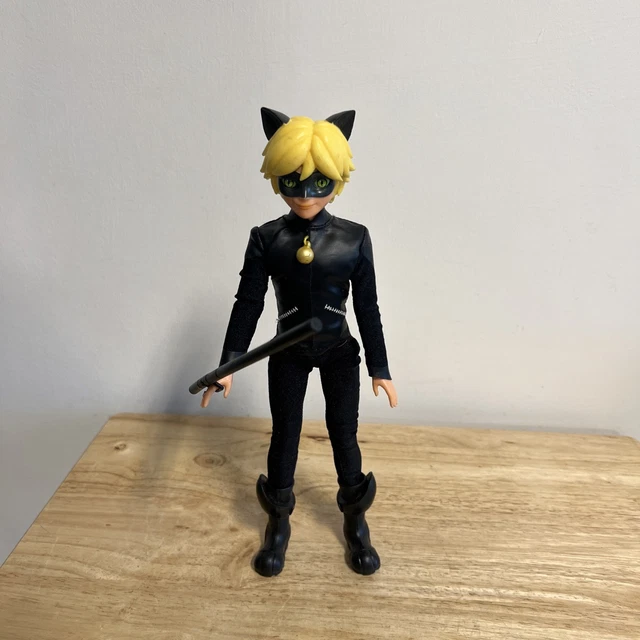 MIRACULOUS LADYBUG AND Cat Noir Toys Cat Noir Fashion Doll ...
