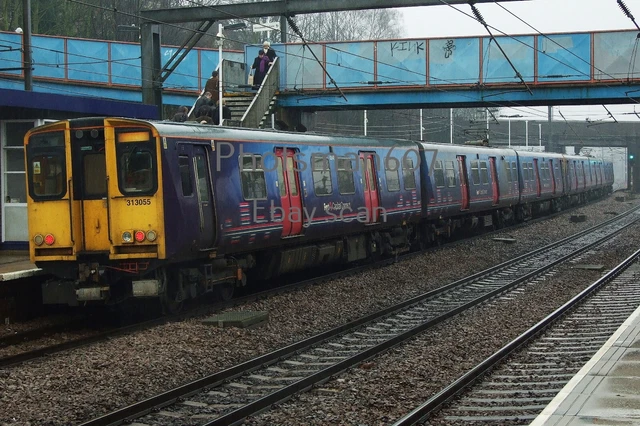 CLASS 313 313055, 3 car EMU, in First Capital Connect at Alexandra ...