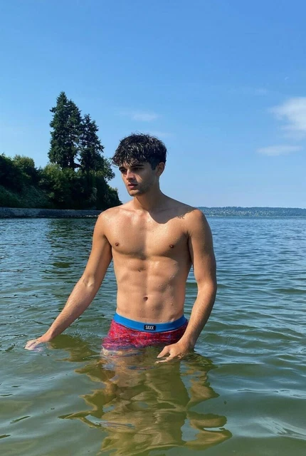 Shirtless Male Beefcake Muscular Swimmer Wet Jock Lake Swim Photo 4x6