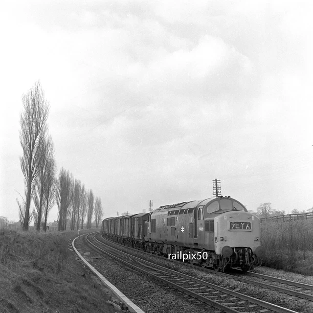 ORIGINAL LARGER RAILWAY NEGATIVE RA Class 37 loco 6829 Chaloners Whin ...