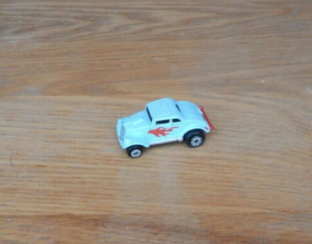 MICRO MACHINES HOT Rod Vintage Modèle Voiture années 1980 EUR 11,55 ...