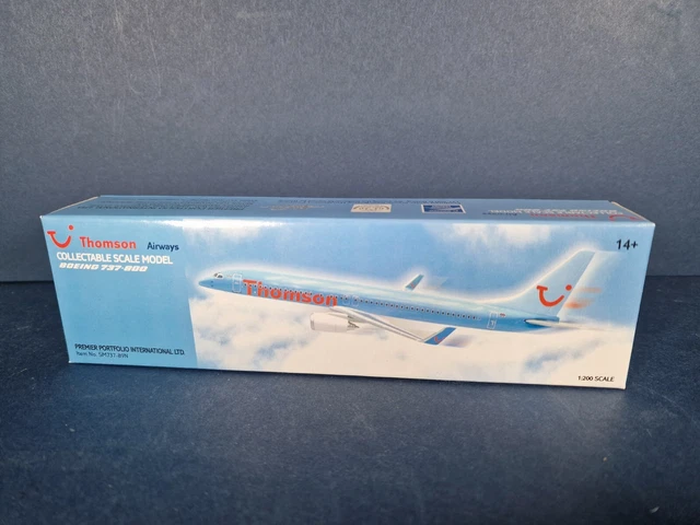 THOMSON TUI AIRWAYS Boeing 737-800 Plastic Snap Fit Model Plane ...