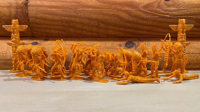 VINTAGE AIRFIX 54MM Indians Toy Soldiers LOT OF 25 Fort Apache Wild ...