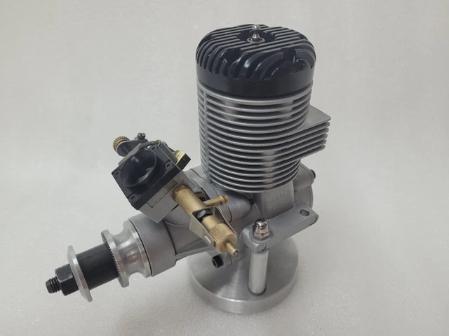 WEBRA SPEED 61 F/ABC Racing avec carburateur Dynamix / moteur modèle ... WEBRA SPEED 61 F/ABC Racing avec carburateur Dynamix / moteur modèle ...
