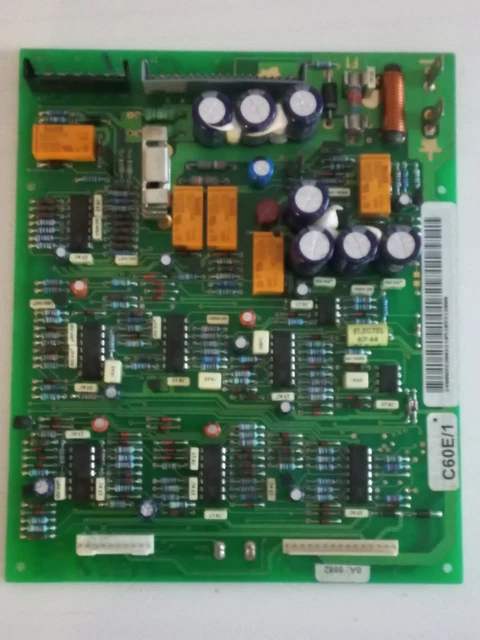 CARTE ÉLECTRONIQUE POUR Chaudiere Truma C6002 EUR 360,00 - PicClick FR