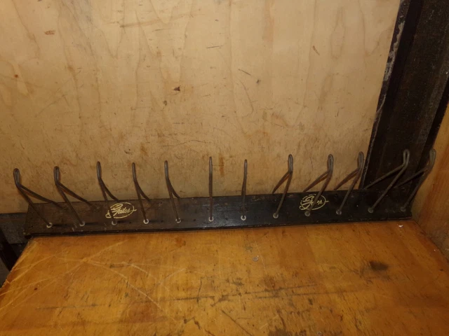 VINTAGE GATES AUTO Belts Advertising Auto Parts Display Rack Gas Oil ...