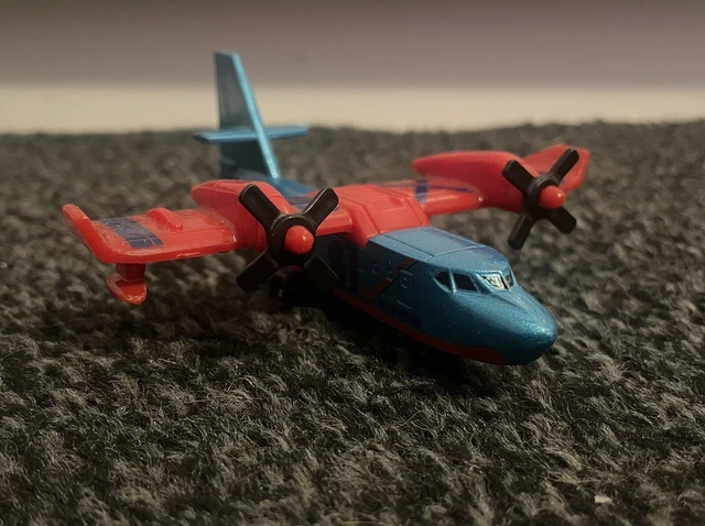 2009 MATCHBOX SKY Busters Blaze Buster SB-87 Airplane Blue/Red £7.00 ...