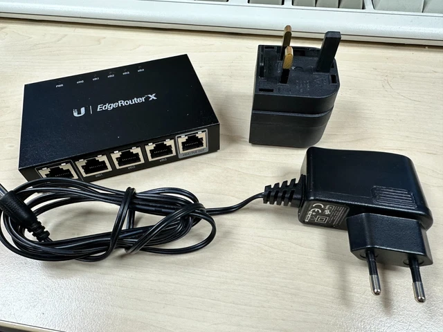 UBIQUITI EDGEROUTER X ER-X 5 port Router/Managed Switch w/PSU & UK ...
