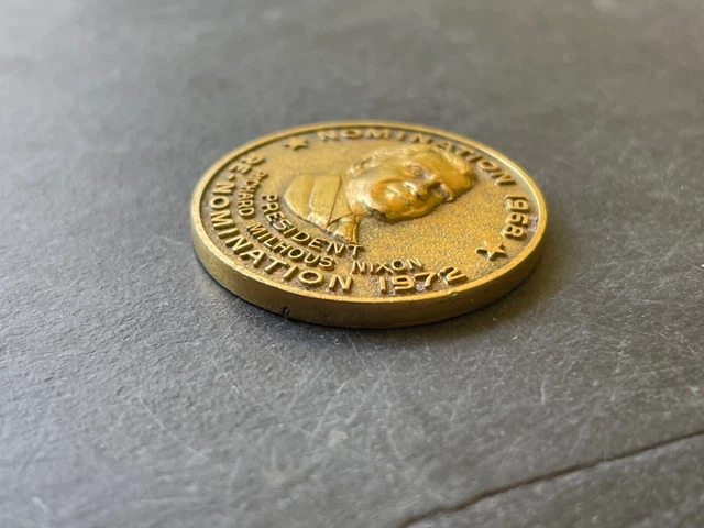 VINTAGE 1972 RICHARD Nixon Re-nomination Medal Gold Tone Coin RNC Miami ...