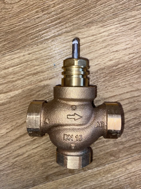 DANFOSS VRB3 3 Way Valve DN15 Internal Thread 065Z0214 (D89) BNIB FREEPOST £75.00 - PicClick UK