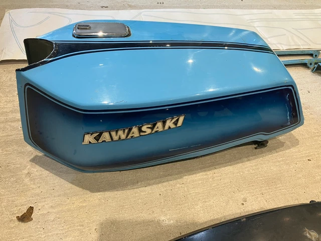 KAWASAKI Z1R FUEL tank complete Z1000 FREE Postage UK £375.00 - PicClick UK