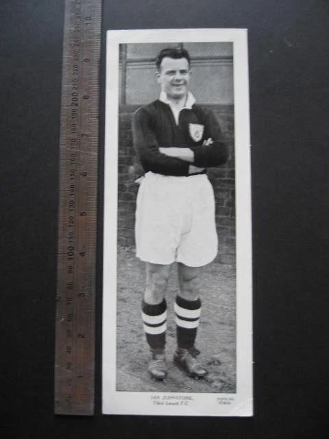 TOPICAL TIMES 1938 Footballers Scottish Ian Johnstone Third Lanark FC £ ...