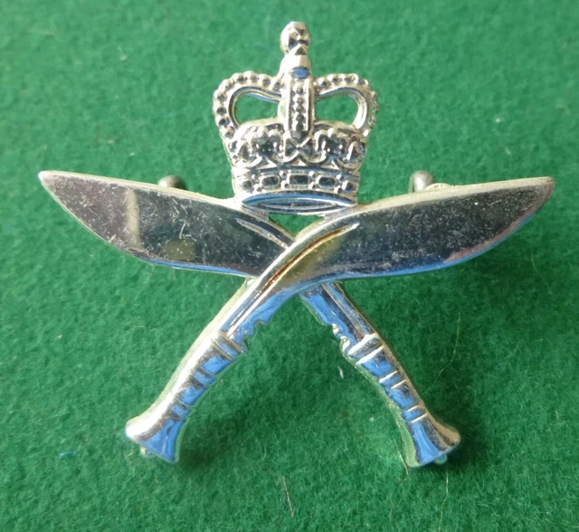 BRITISH ARMY CAP Badge - The Royal Gurkha Rifles RGR £7.99 - PicClick UK