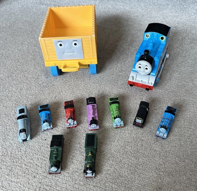 THOMAS THE TANK Engine Train Set - Moves And Makes Sounds £7.95 ...