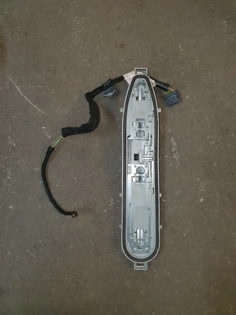 CITROEN BERLINGO PEUGEOT Partner MK2 08-15 REAR LIGHT BULB HOLDER LEFT ...