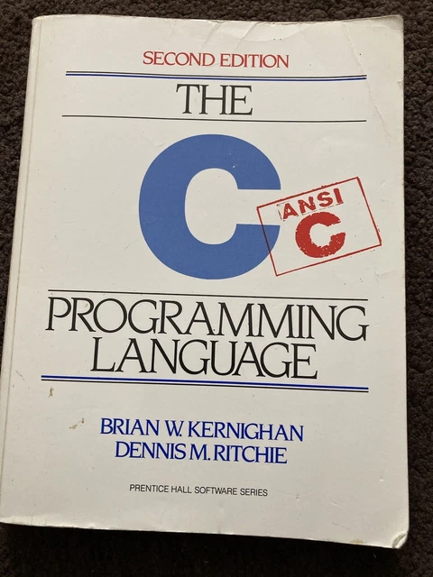 C PROGRAMMING LANGUAGE by Brian Kernighan, Dennis Ritchie (Paperback ...