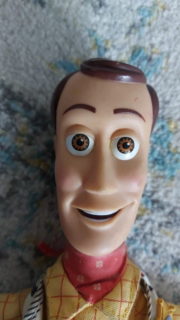 WOODY DISNEY PIXAR Toy Story Talking Pull String bambola parlante funzionante 2002 EUR 6,42 ...