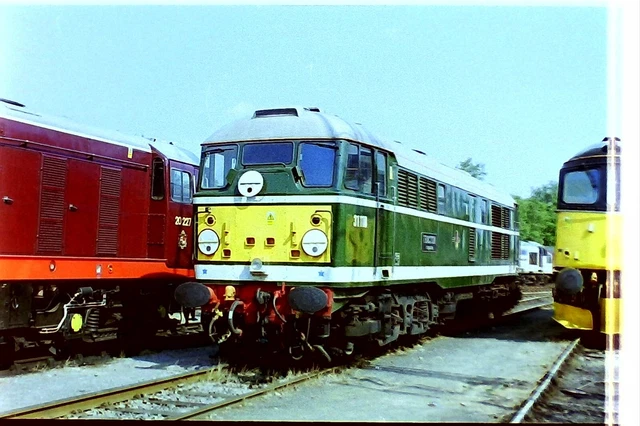 35MM RAILWAY COLOUR Negative Class 31 110 at Old Oak Common £1.95 ...