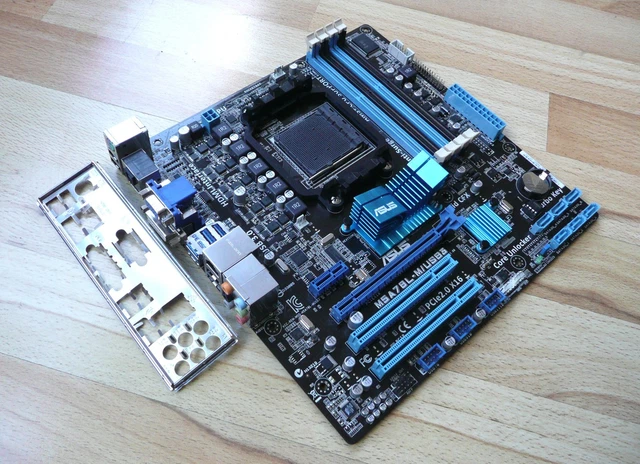 ASUS M5A78L-M/USB3, SOCKET AM3+, 125W CPU support. Great condition ...
