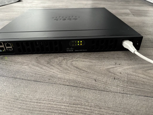 CISCO ISR4331/K9 INTEGRATED Services Router 4300 Series EUR 18,00 ...