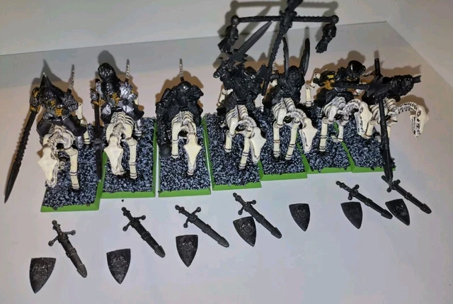WARHAMMER FANTASY BATTLE Vampire Counts Mounted Wights x7 (Part Painted ...