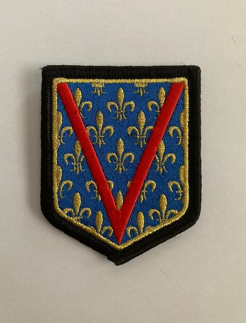 INSIGNIA/ 5TH GROUPMENT OF THE LEGION OF MOBILE GENDARMERIE OF ÎLE-DE ...
