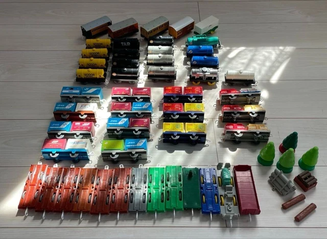 THOMAS & FRIENDS TOMY Plarail Trackmaster Coaches Freight Cars Tank ...