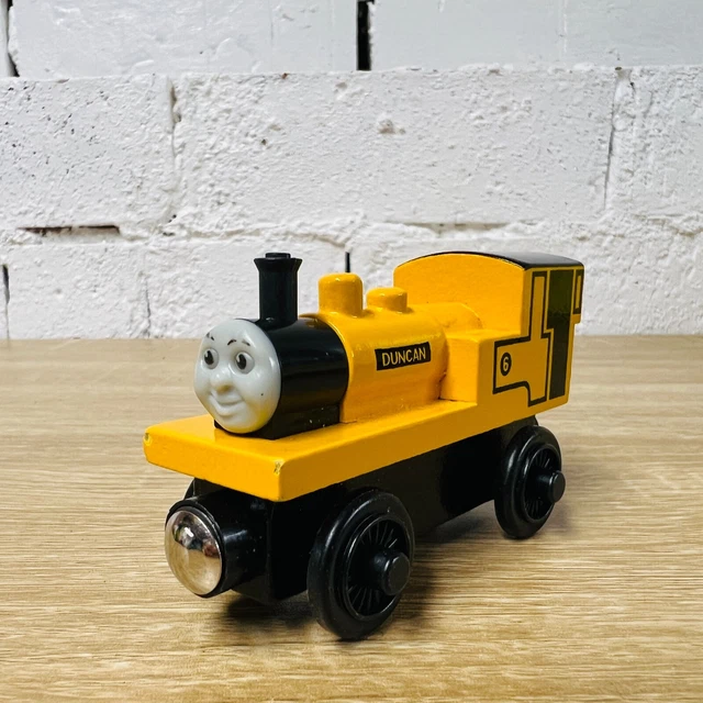 DUNCAN 2002 - Thomas the Tank Engine & Friends Wooden Railway Magnet ...