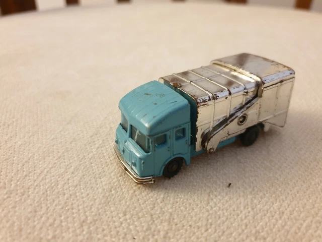 RARE HUSKY NO 25A-1 S&D Refuse Truck from the 1960s $19.95 - PicClick AU