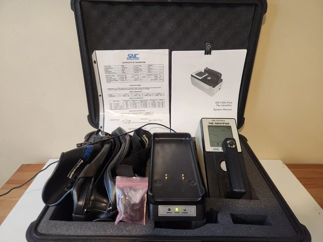 SAIC EXPLORANIUM GR-135 ND-H Plus The Identifier detector, tested ...