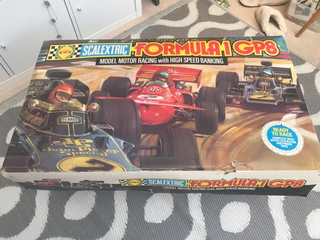 VINTAGE SCALEXTRIC SET Formula 1 Gp8 Complete With Cars £40.00 ...