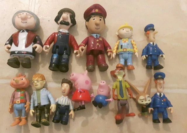 LOT OF 13 Postman Pat, Peppa Pig, Bob The Builder Action Figures. £17. ...