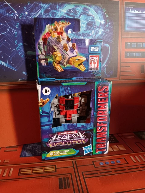 TRANSFORMERS LEGACY EVOLUTION Snarl Core Class Generations Dinobot G1 Legends EUR 39,88 ...