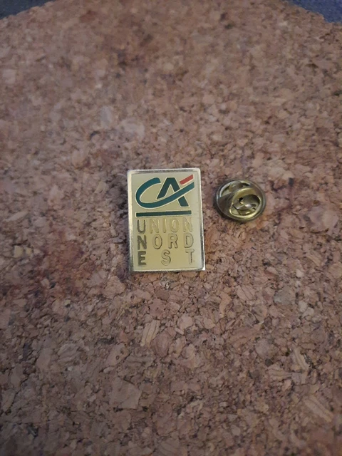 PIN'S CRÉDIT AGRICOLE Union Nord Est Money Banque - Pin Pins Badge ...