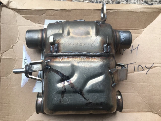 TRIUMPH BONNEVILLE BOBBER Bonneville Speedmaster Cat Box Catalyst Box ...