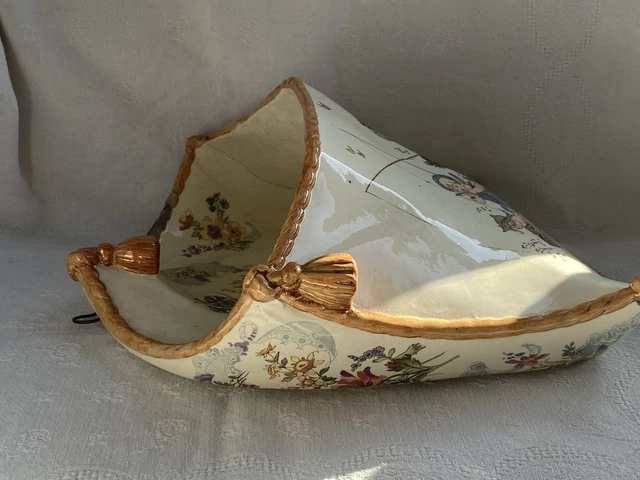 JOLIE BOUQUETIÈRE SARREGUEMINES Lavallière polychrome Motif Enfant ...