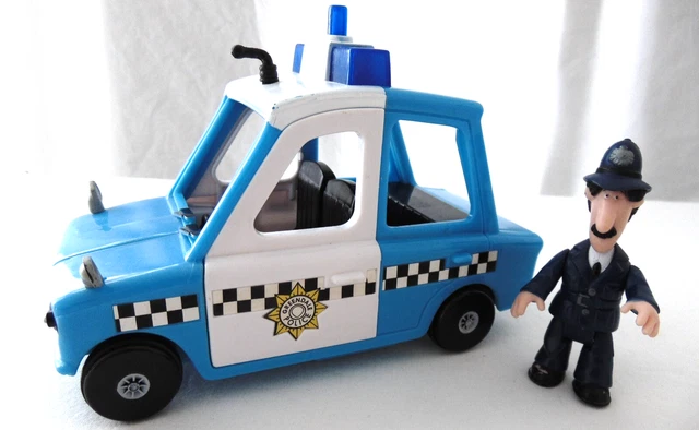 POSTMAN PAT - Pc Selby Posable Figure With Police Panda Car £5.91 ...