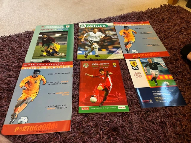 SCOTLAND INTERNATIONAL FOOTBALL Programmes Home & Away £20.00 - PicClick UK