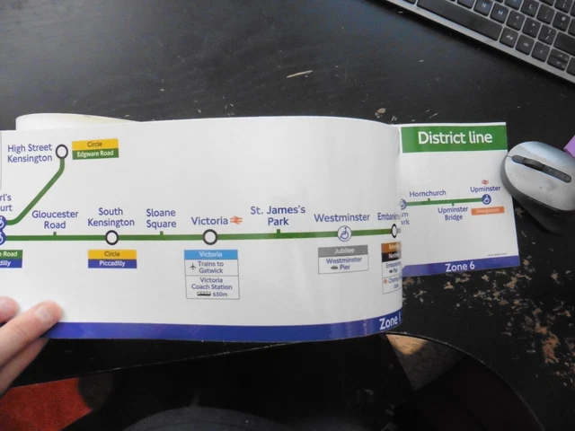 2017 ORIGINAL LONDON Underground Tube Carriage Train Map District Line ...