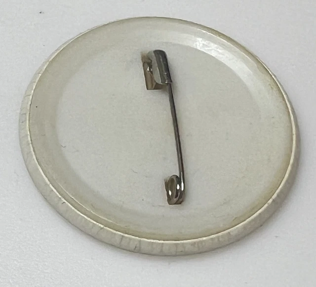 VINTAGE CLARKS SHOES Shoe Shops Advertising Pin badge 44 mm £9.00 ...