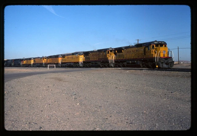 RAILROAD SLIDE - Union Pacific #9317 Locomotive 1990 Train Yermo CA ...