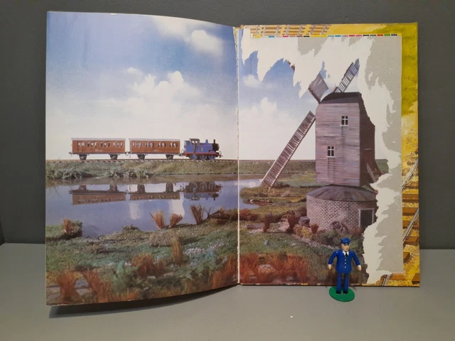 THOMAS THE TANK Engine and Friends Annual 1985 by Christopher Awdry ...