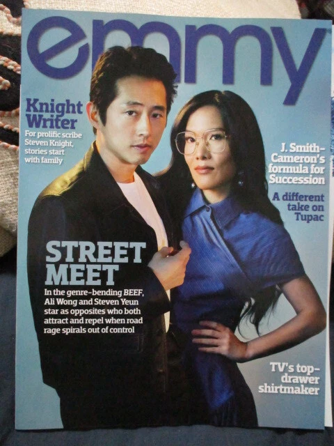 EMMY 2023 STEVEN Yeun & Ali Wong Andie Macdowell Neuf EUR 14,36 ...