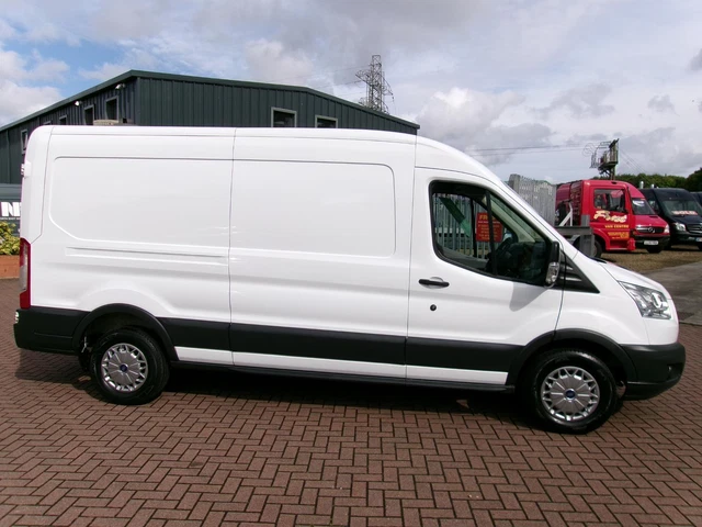 FORD TRANSIT 350 LWB L3H2, 2.2 125PS CHAINDRIVE ENGINE ULEZ AND CAZ ...